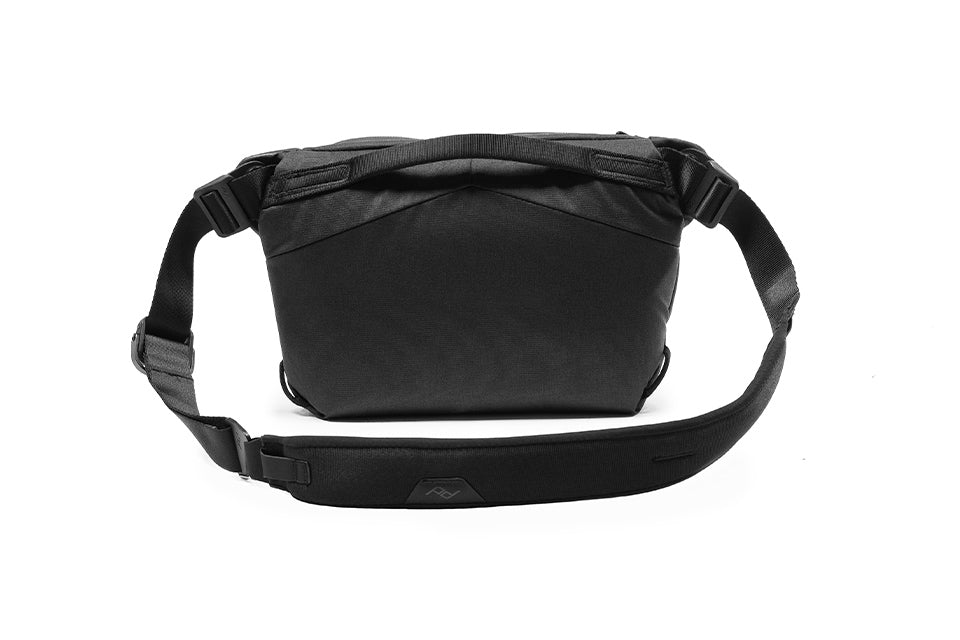 Peak Design Everyday Sling 3L | The Event Depot